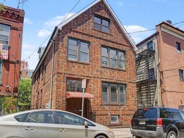 8 bedroom, Jersey City NJ 07304 104832663
