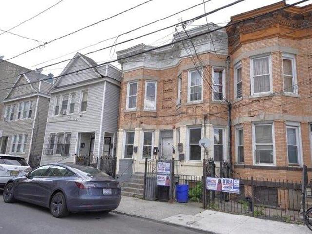 8 bedroom, Jersey City NJ 07305 104655009