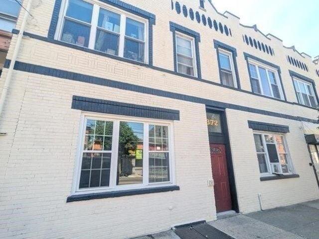 8 bedroom, Jersey City NJ 07307 102216088