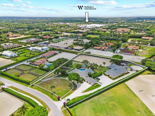 8 bedroom luxury Villa for rent in Wellington, Florida