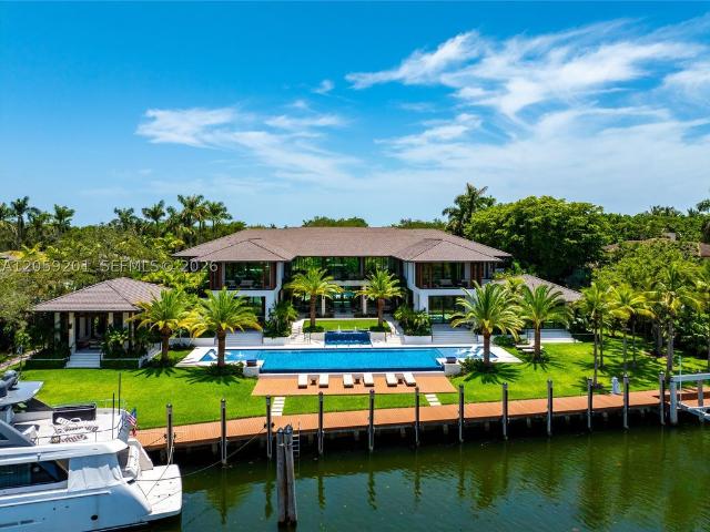 8 bedroom luxury Villa for sale in Coral Gables, Florida
