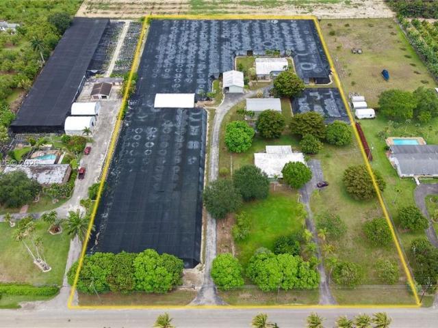 8 bedroom luxury Villa for sale in Homestead, Florida