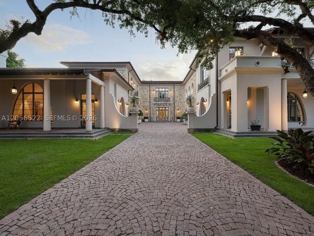 8 bedroom luxury Villa for sale in Pinecrest, United States