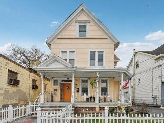 8 bedroom, Mount Vernon NY 10550 102282038