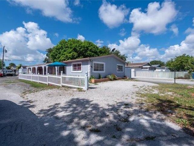 8 bedroom, Miami FL 33147 LS89843647