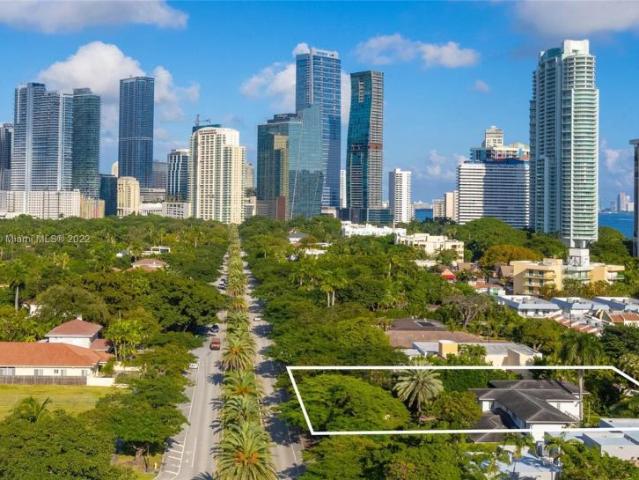 8 bedroom, Miami FL FL 33129 LS101828849