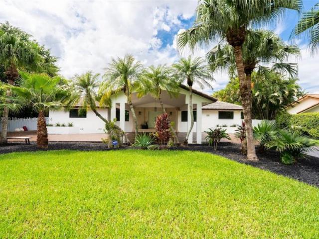 8 bedroom, Miami Fl FL 33184 90734398
