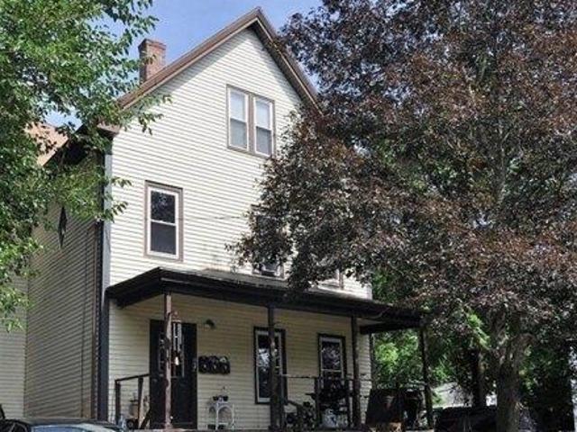 8 bedroom, Middleboro MA 02346 104479636