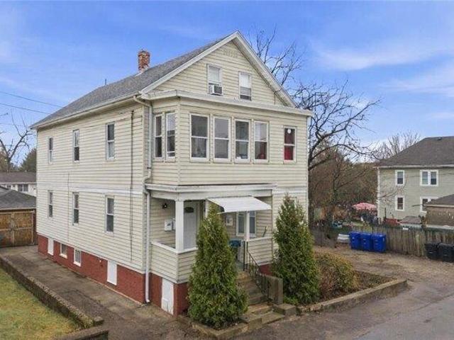 8 bedroom, North Providence RI 02911 101783370