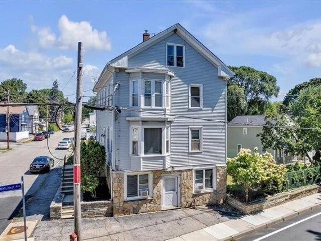 8 bedroom, North Providence RI 02911 102118643