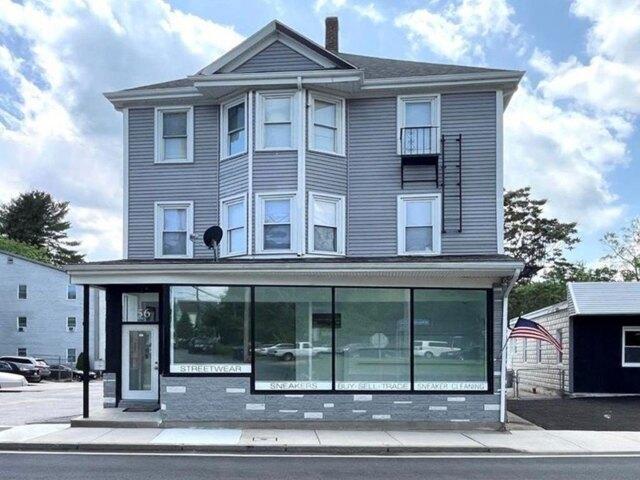 8 bedroom, North Providence RI 02911 104298150