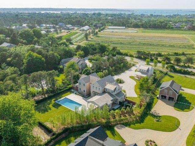 8 bedroom, Nantucket MA 02554 103888462