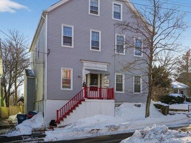 8 bedroom, New Bedford MA 02740 LS102218950