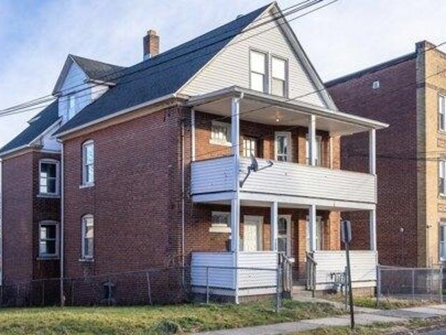 8 bedroom, New Britain CT 06051 103102133