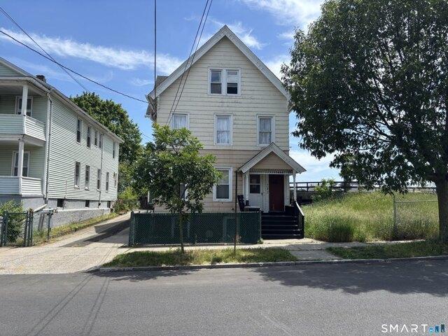 8 bedroom, New Haven CT 06519 104650967