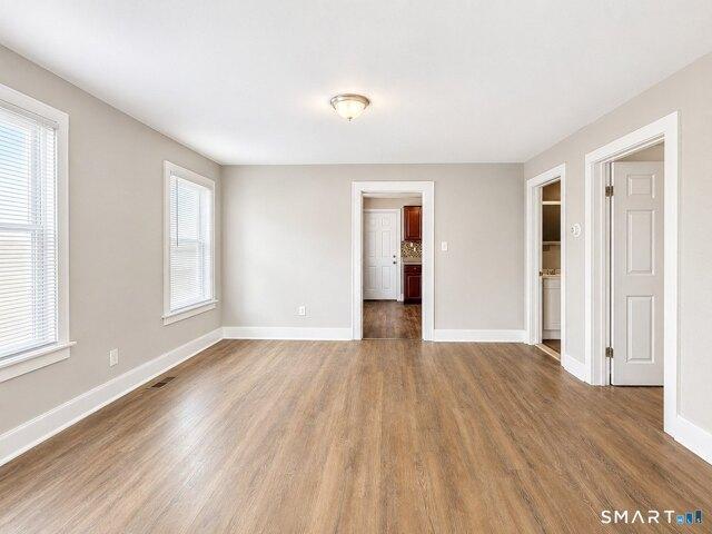 8 bedroom, New Haven CT 06519 104604580