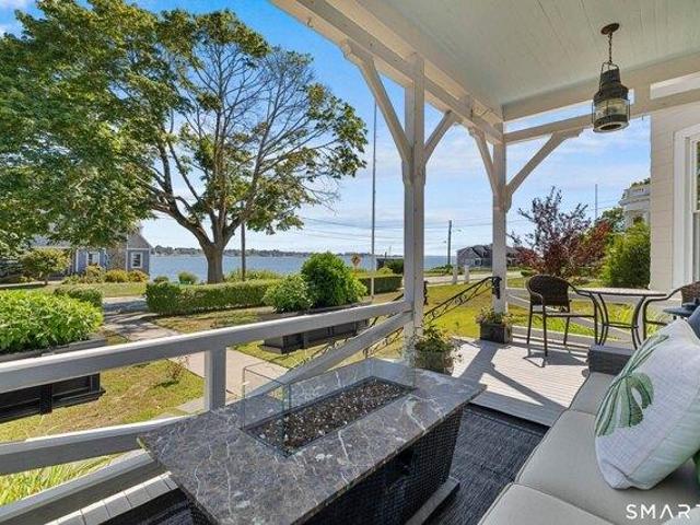 8 bedroom, New London CT 06320 104811291