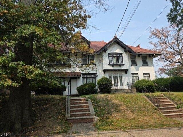 8 bedroom, Newark NJ 07104 102027513