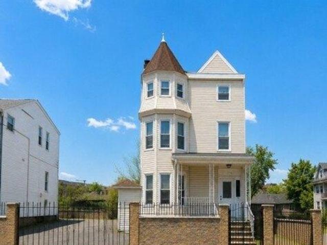 8 bedroom, Newark NJ 07104 103188018