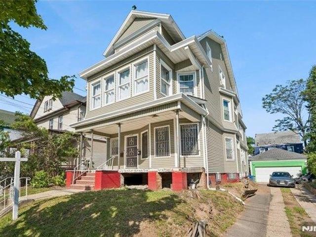 8 bedroom, Newark NJ 07108 104850727