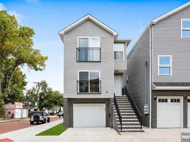8 bedroom, Newark NJ 07103 103158967