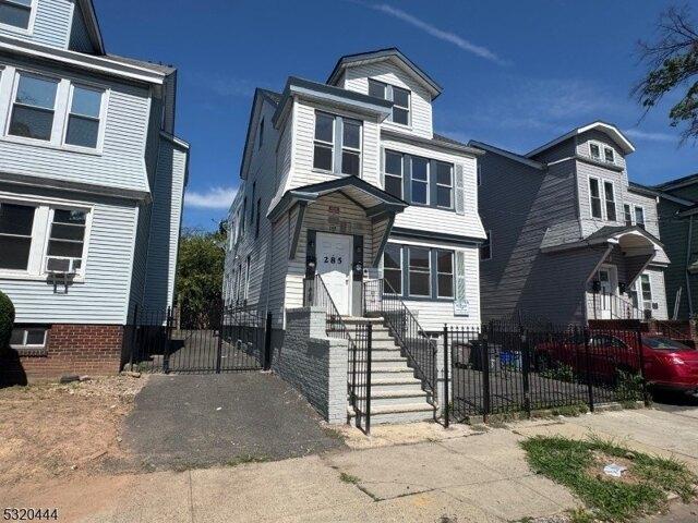 8 bedroom, Newark NJ 07112 102800222