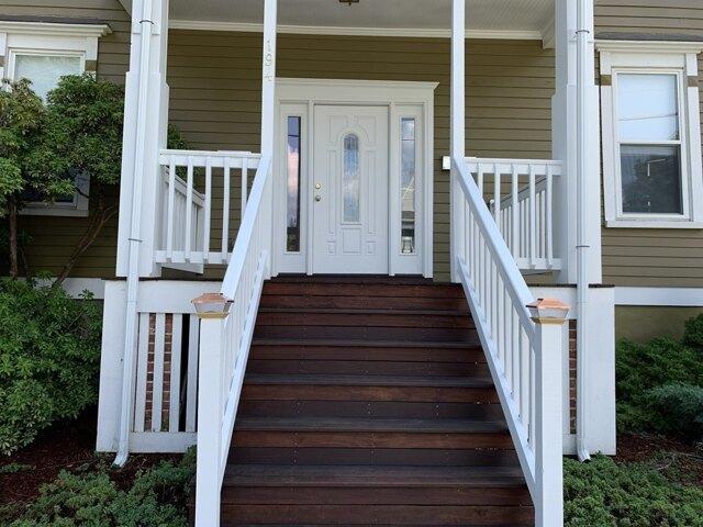 8 bedroom, Newton MA 02466 102369672