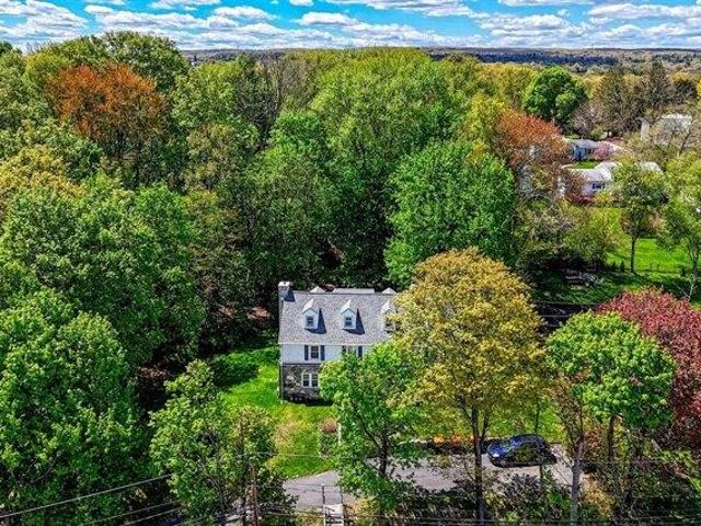 8 bedroom, South Hadley MA 01075 104994717