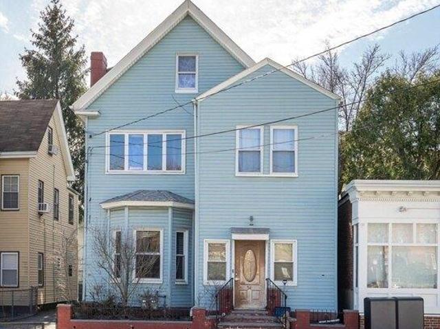 8 bedroom, Somerville MA 02143 101749345