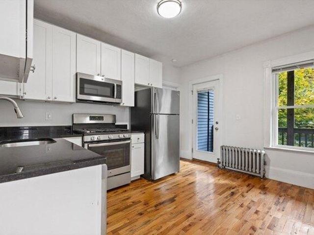 8 bedroom, Somerville MA 02145 102060903