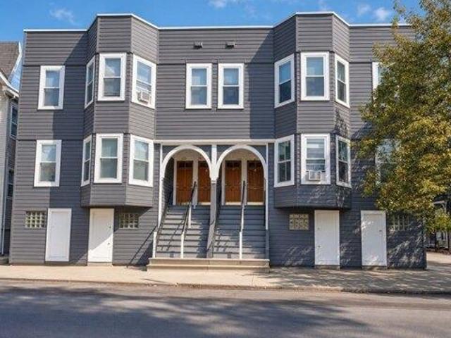 8 bedroom, Somerville MA 02145 105710844