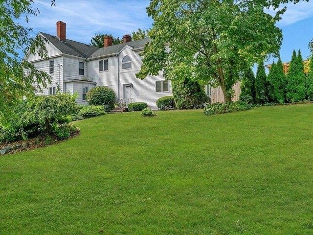 8 bedroom, Saugus MA 01906 105108527
