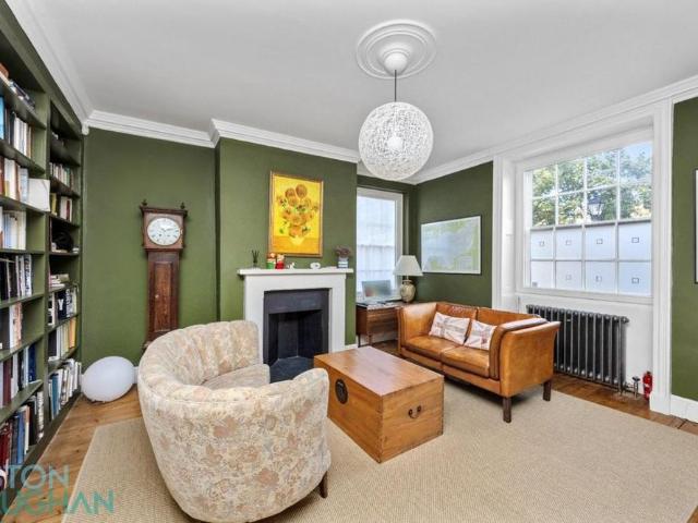 8 bedroom semi detached house to rent