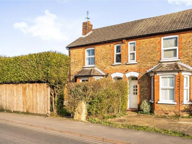 8 bedroom semi detached house to rent