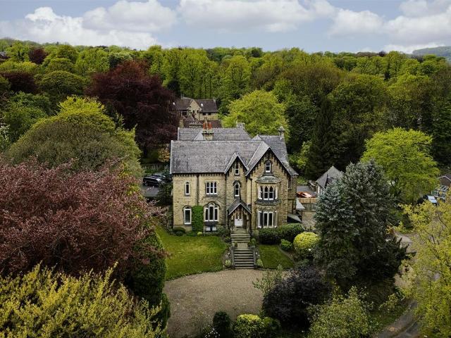 8 bedroom semi detached house for sale