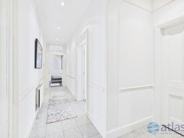 8 bedroom semi detached house for sale in Beaconsfield Road, Woolton, L25