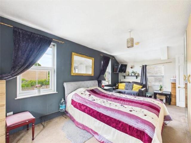 8 bedroom semi detached house for sale in Beckspool Road, Frenchay, Bristol, BS16