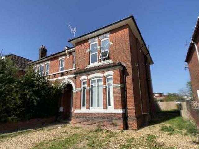 8 Bedroom Semi detached House For Sale In Portswood, Southampton