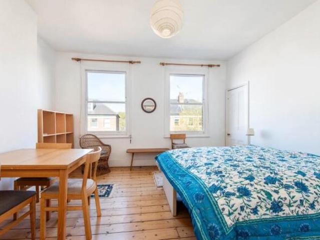 8 bedroom semi detached house for sale in South Hill Park Gardens, London, NW3
