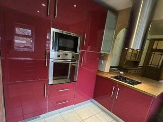 8 Bedroom Semi detached House For Rent In Cardiff city