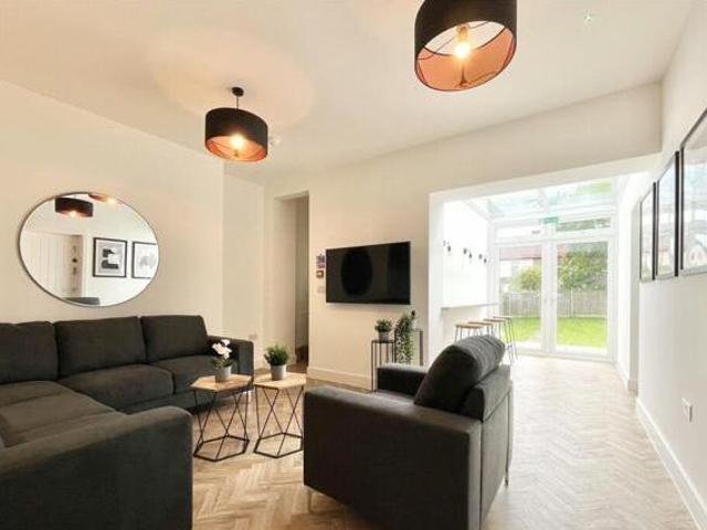 8 Bedroom Semi detached House For Rent In Northville, Bristol
