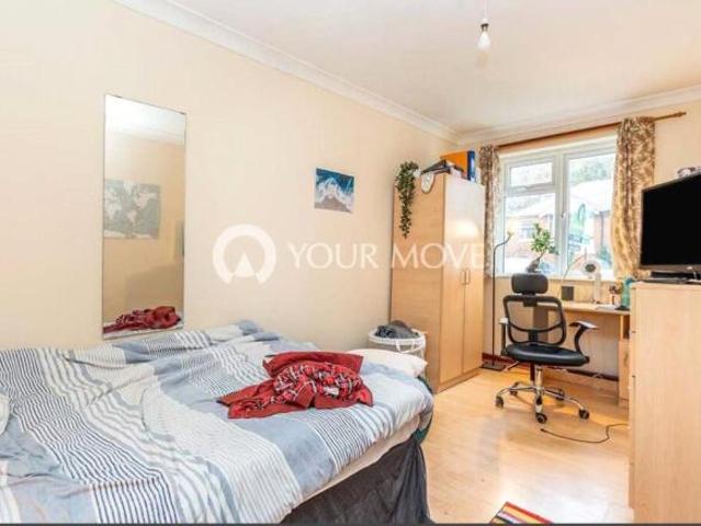 8 bedroom semi detached house for rent in Sirdar Road, Southampton, Hampshire, SO17