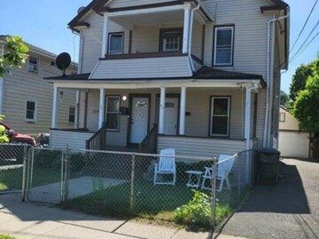 8 bedroom, Springfield MA 01104 LS103126128