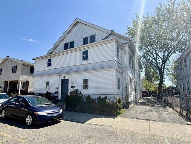 8 bedroom, Springfield MA 01105 105082367
