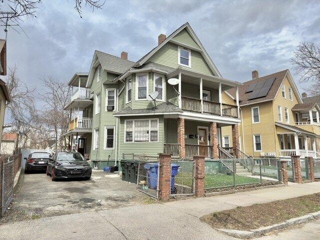 8 bedroom, Springfield MA 01105 LS102121138