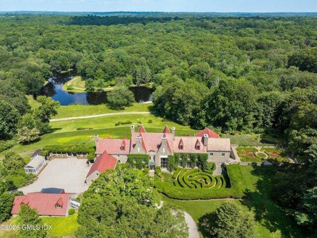 8 bedroom, Stamford CT 06903 104651639