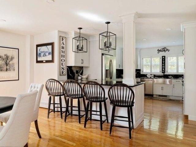 8 bedroom, Stoneham MA 02180 103184629