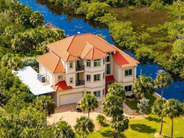 8 bedroom, Port Richey FL 34668 LS89969227