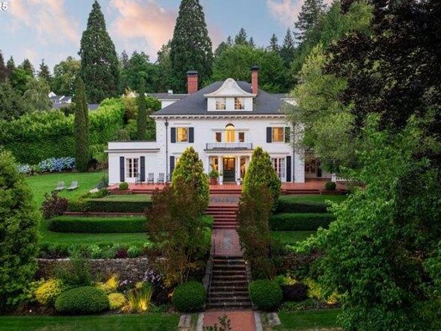 8 bedroom, Portland OR 97219 96948796