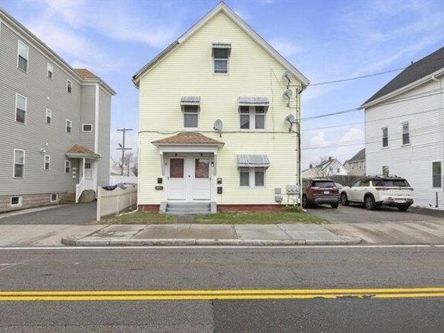 8 bedroom, Pawtucket RI 02861 101957186